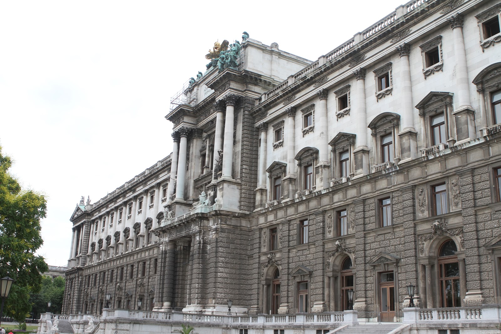 Travels by Tom: Vienna Ring, Hapsburg Palace, Butterfly House