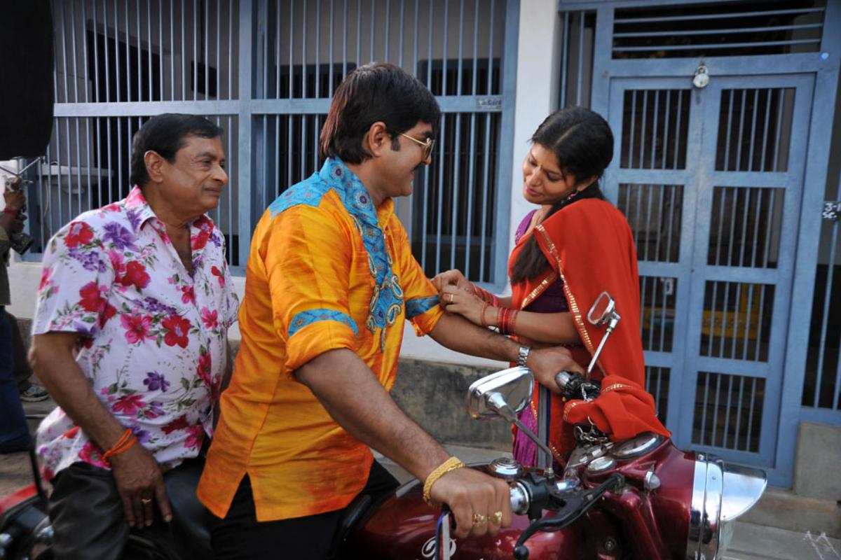 Devaraya Movie Stills - Wallwoods