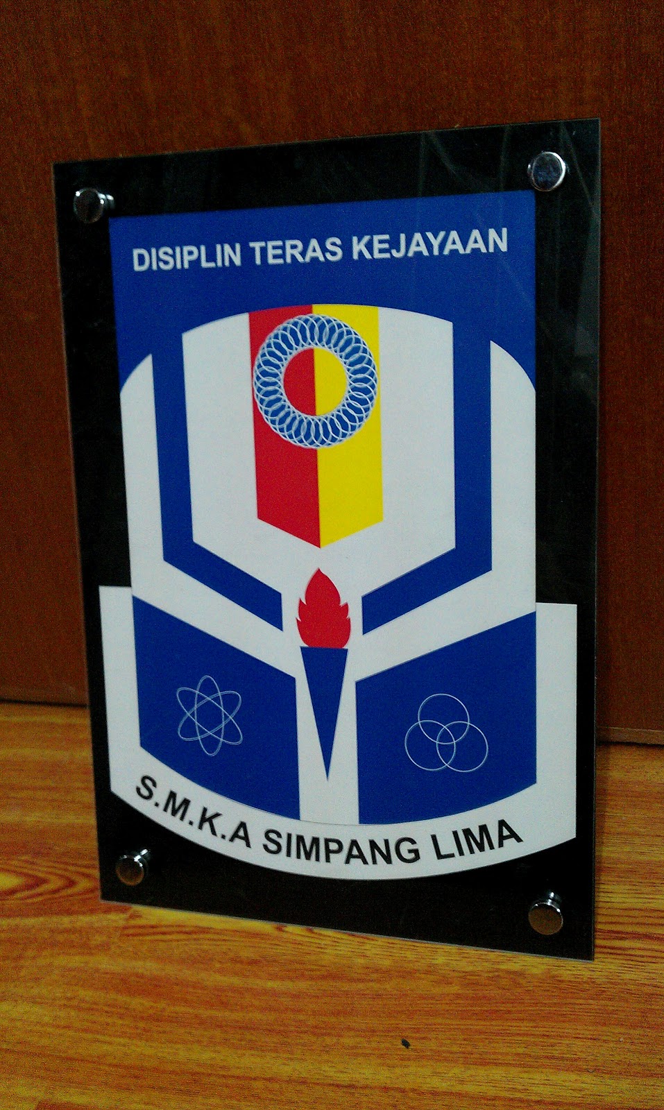 Pusat Percetakan HR: Signage & Advertising