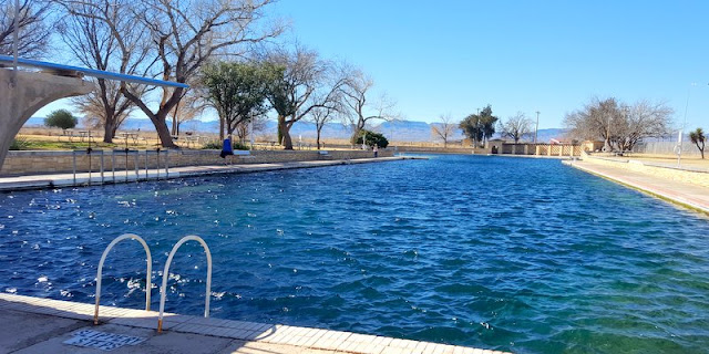 Wandering His Wonders: The World's Largest Spring-fed Swimming Pool at ...