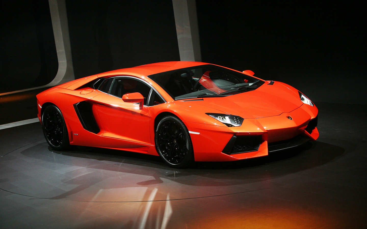 Beautiful Cars Wildscreen Wallpapers (1440x900) | All Entry Wallpapers