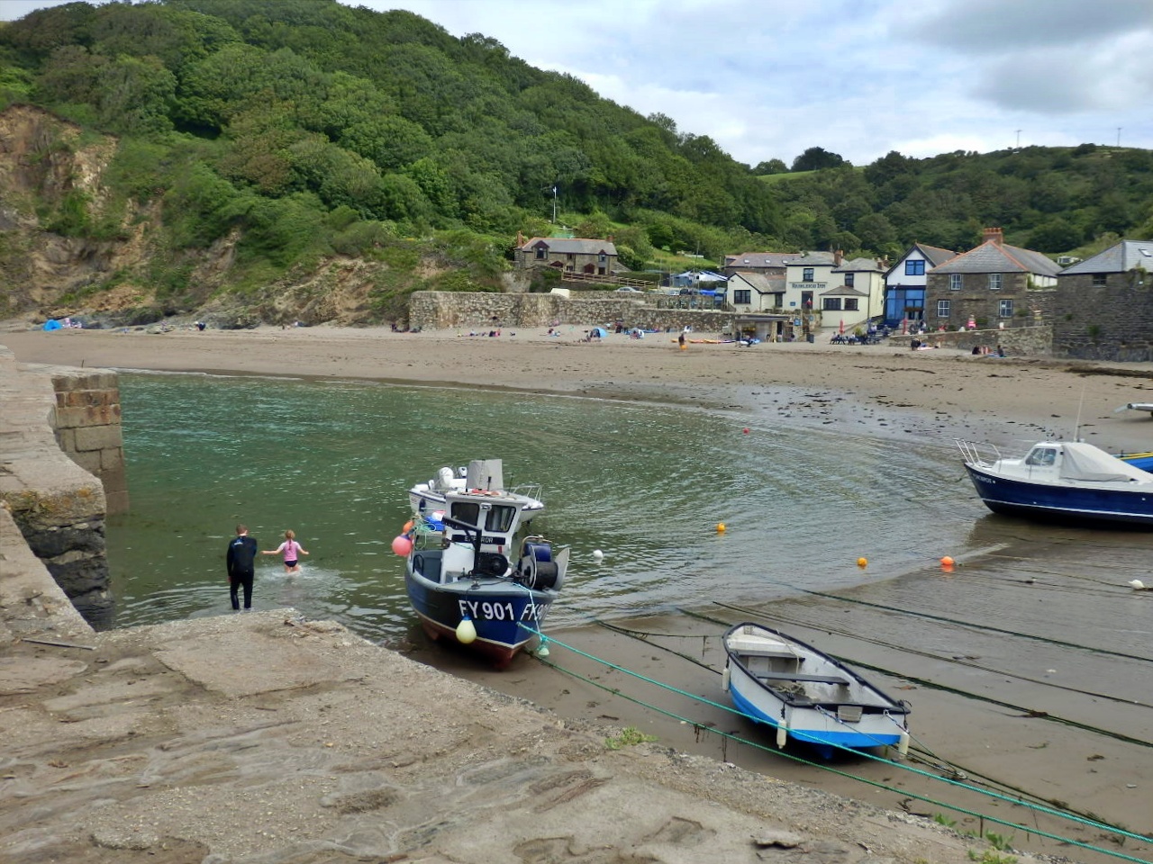 Mike's Cornwall: Polkerris, Cornwall the Fortified Harbour with an Inn ...