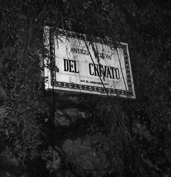 Chile sus mitos y leyendas: La Cueva del Chivato y acontecimientos.