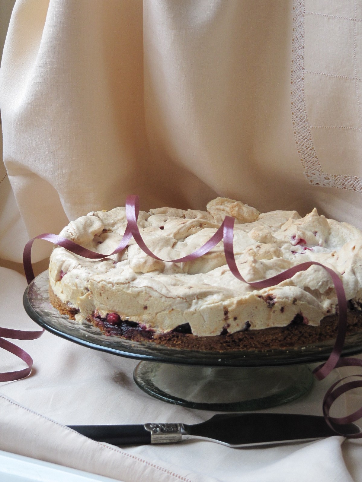 La cuisine d'ici et d'ISCA: Tarte meringuée aux fruits rouges