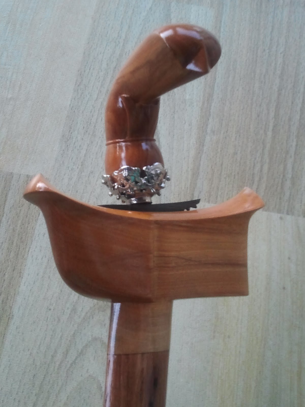 .::Seni Ukiran Halus::.: Keris Bugis (Rm 1K siap)