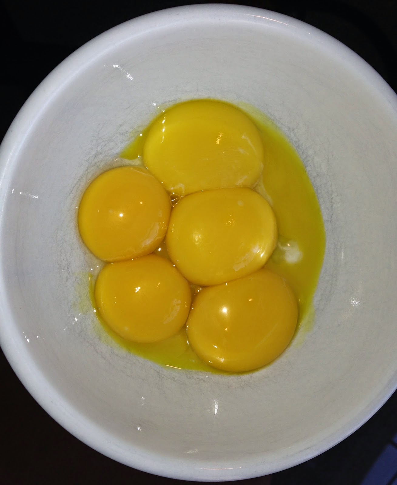 Mystery Lovers' Kitchen: Poof! Magic Cake!