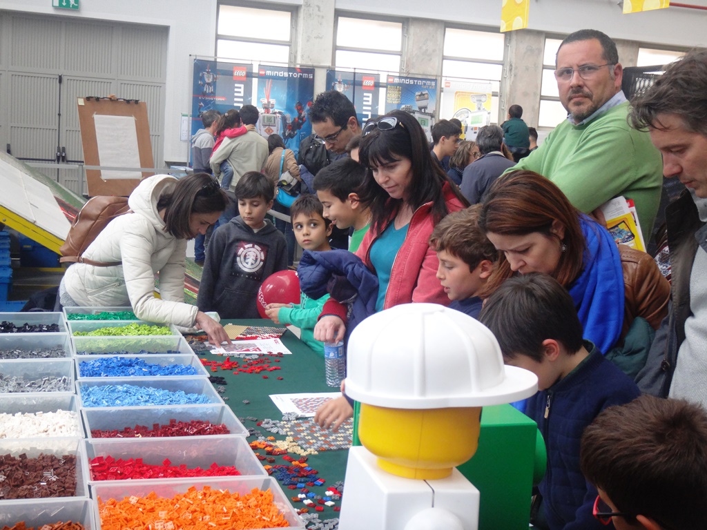 Legos, muitos Legos, em São João da Madeira