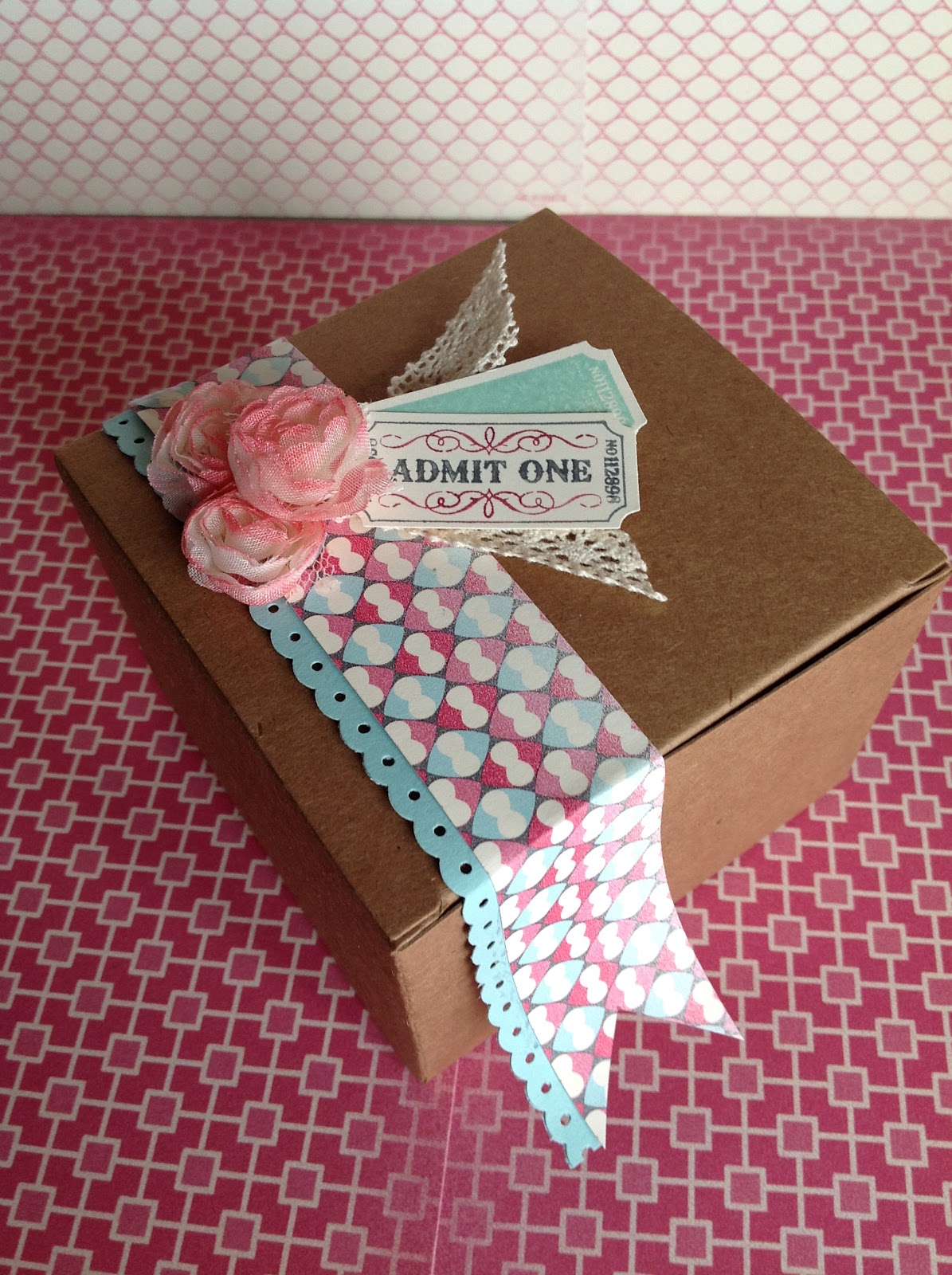 Flattering Femininity - The Crafty oINK Pen
