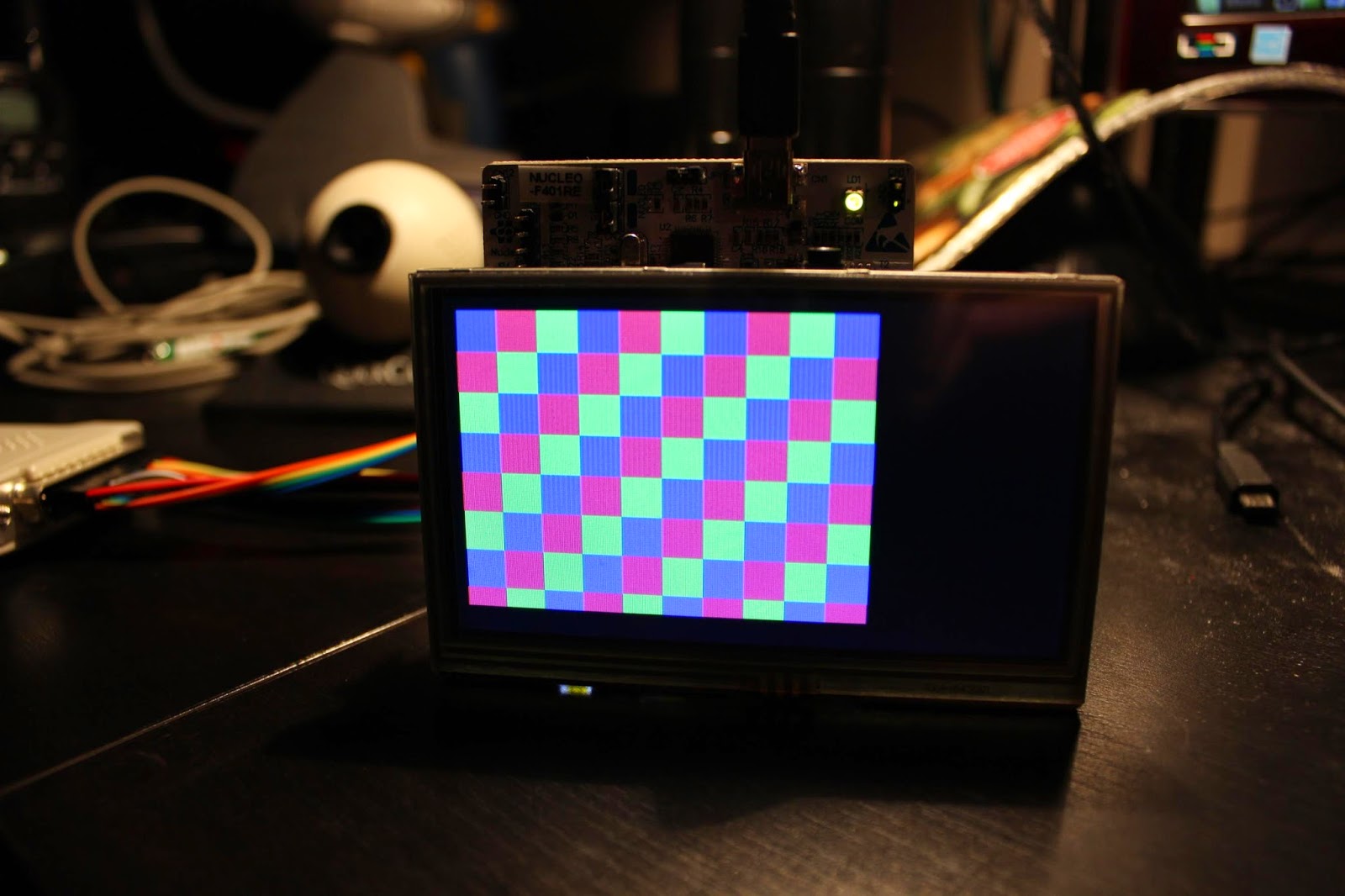 The Resistor Network: FT800 with Streaming Video