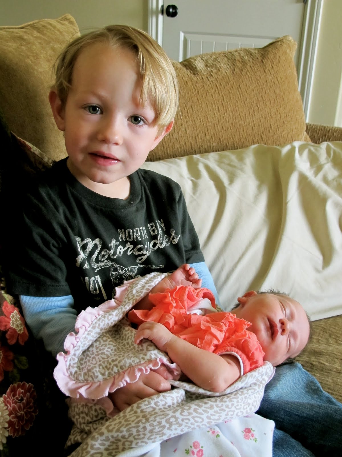 The Timms Family: Greysen loves his sister
