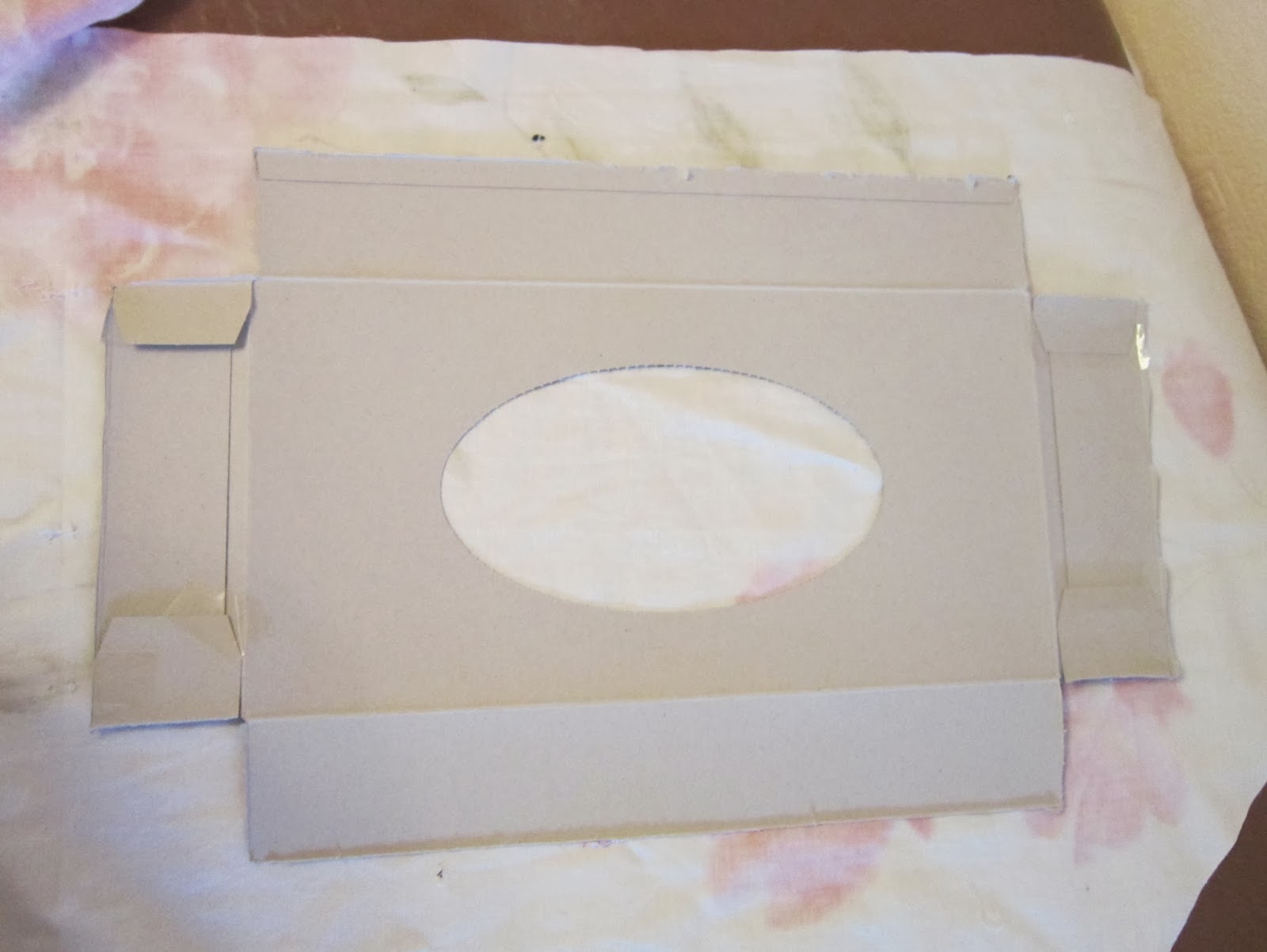 Always Arty: Fabric Tissue Box Cover