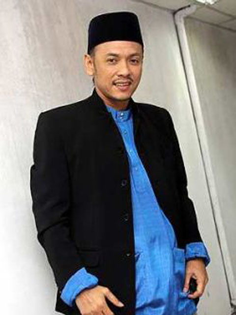 Testing: Gambar Iwan Dangdut Berserban Testing: Gambar Iwan Dangdut Berserban