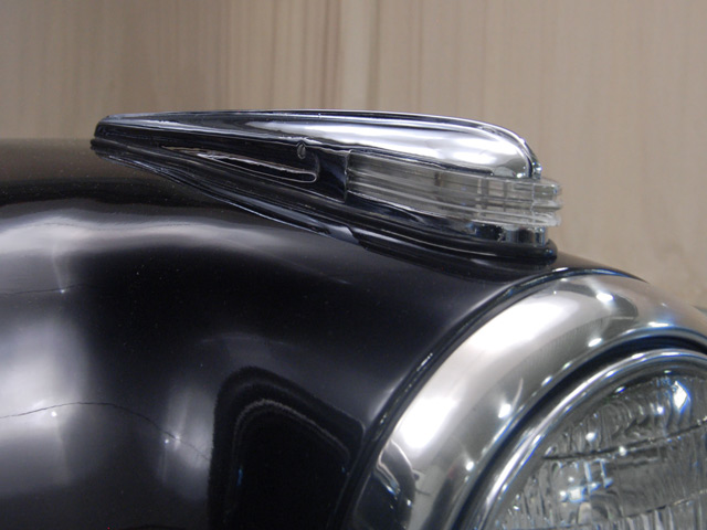 The Automobile and American Life: A Bit More on the History of Turn Signals