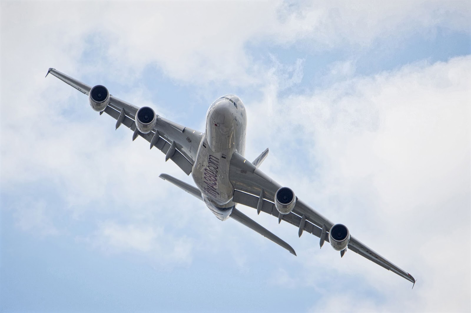 Airbus A380 Flight Demonstration at Paris Air Show 2017 - Aircraft ...