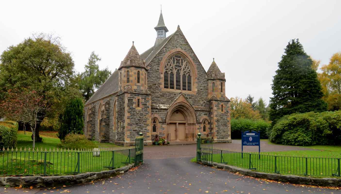 Alex and Bob`s Blue Sky Scotland: Strathpeffer. A Return Visit.