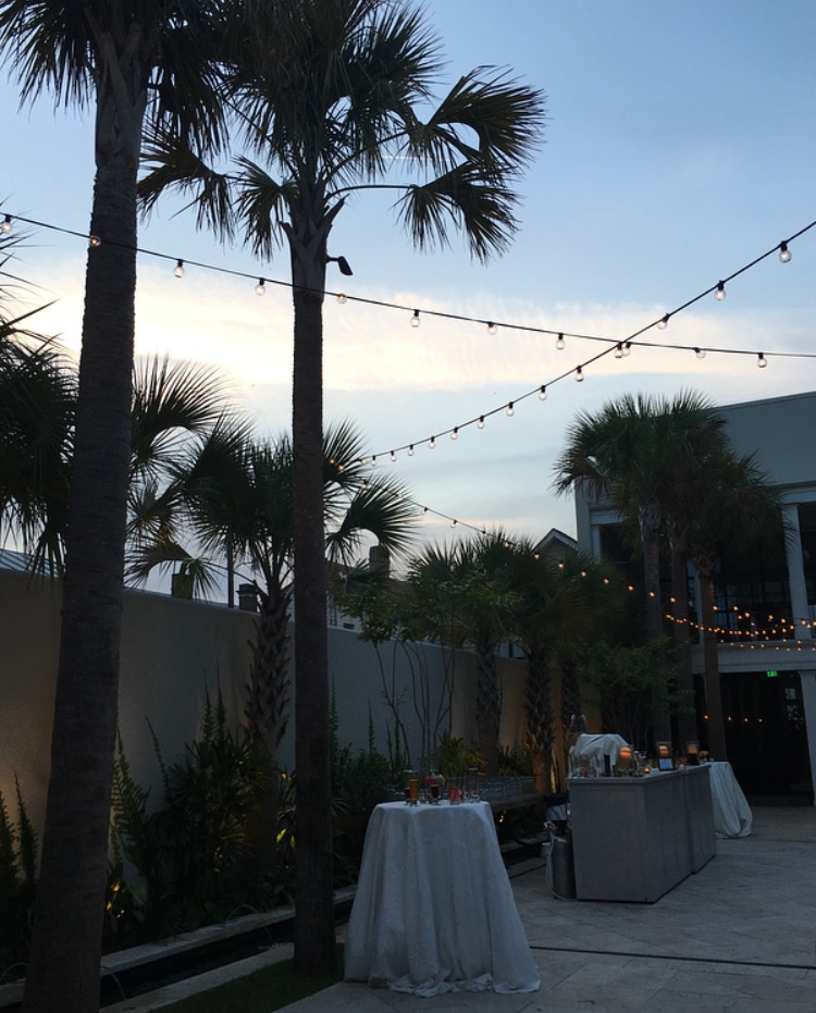 The Beach Read Cocktail + Celebrity Chef Tour at Cannon Green + OOTN ...