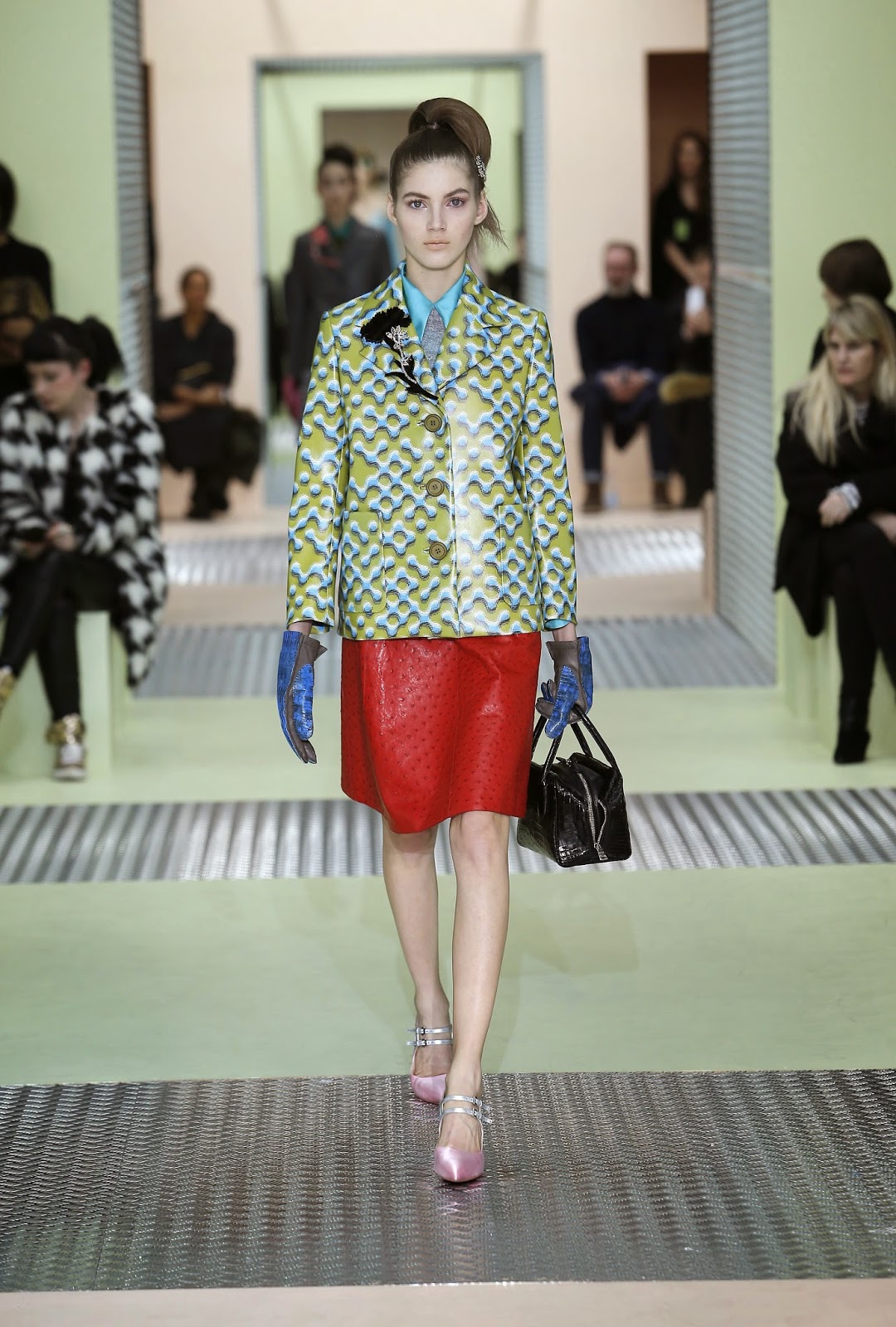 Miuccia Revisits The 60s ... Prada FW2015 Womenswear Collection