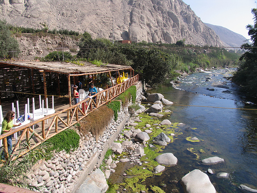 turismo en PERU - tourism PERU: CALANGO - capital de las manzanas