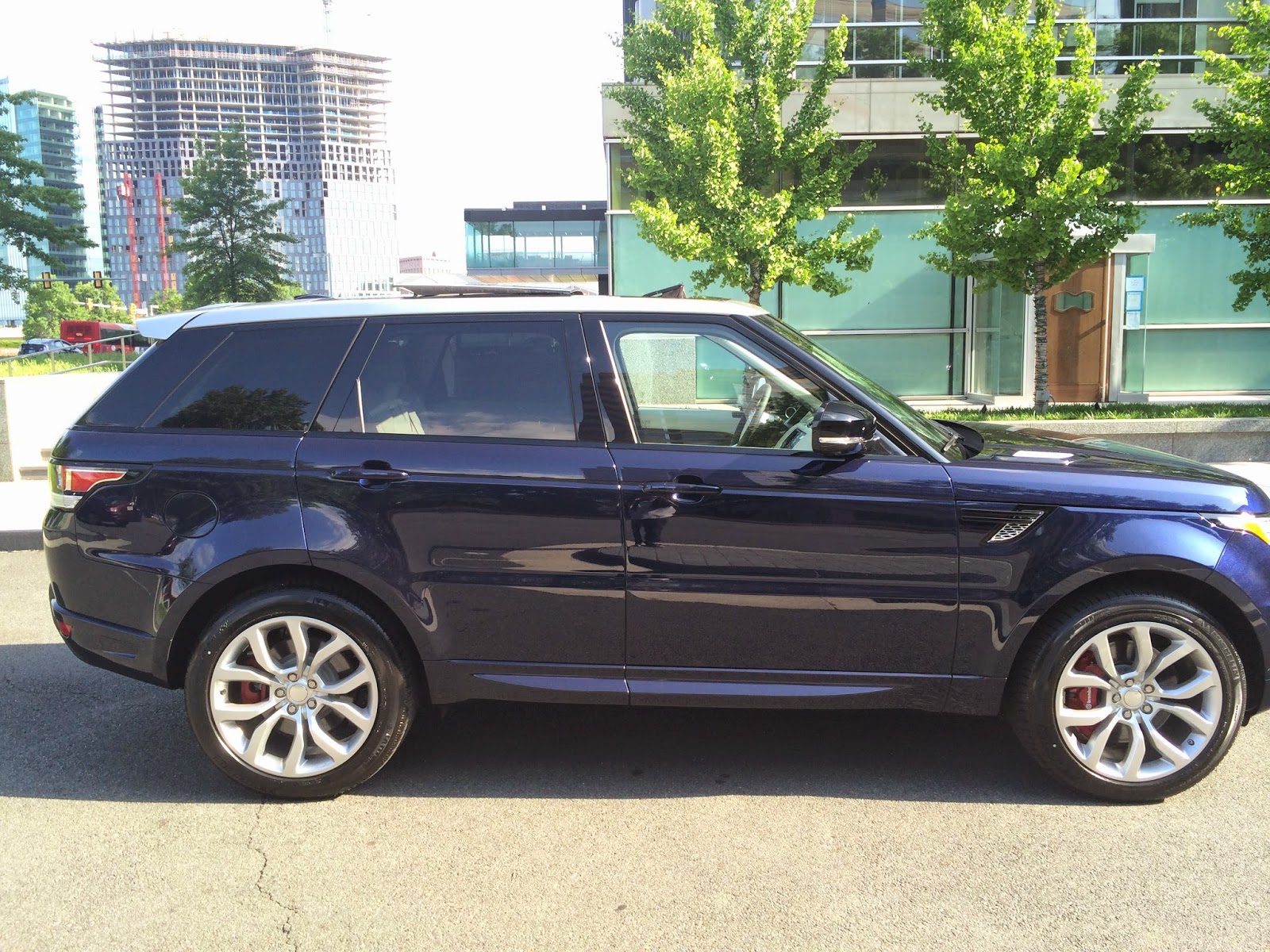 Advance Car Rental Blog: 2014 Custom Range Rover Sport Autobiography