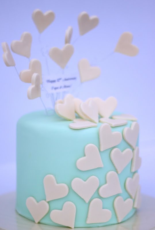 Sweet Art Cakes by Milbreé Moments: Danny & Lyn's 32nd anniversary cake
