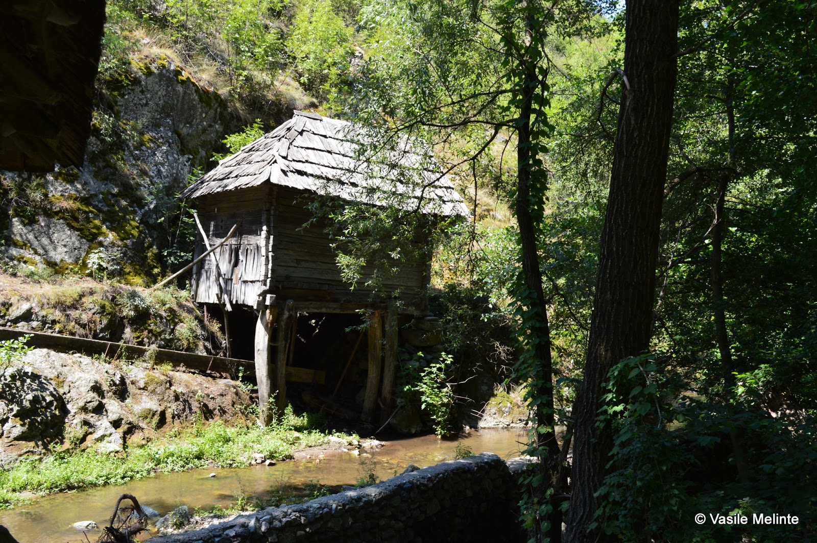 DESCOPERI ROMÂNIA PAS CU PAS cu vlaico: Morile de apă din Eftimie Murgu