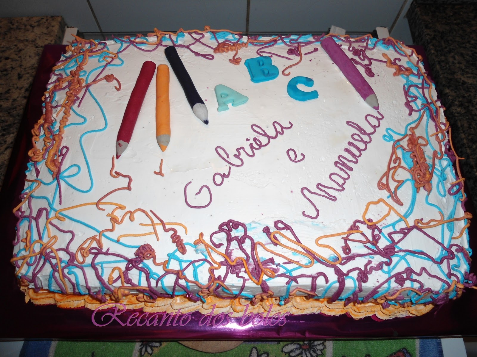 Recanto dos bolos: bolo tema escolar, aniversário da Gabriela e Manuela ...