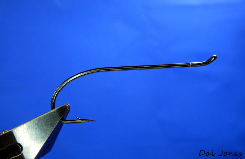 Flies step by step: Intruder, step by step.