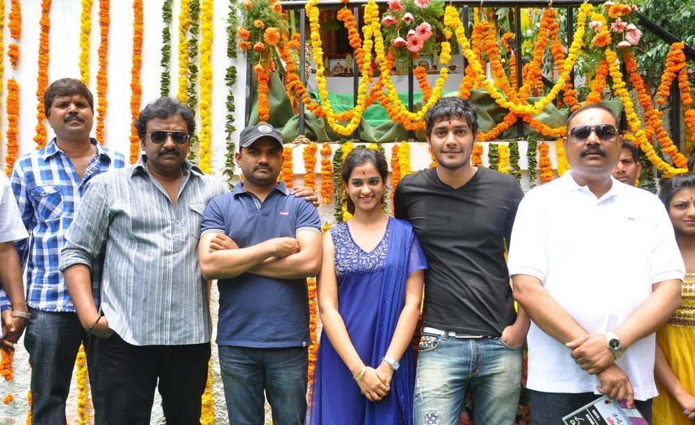 Bus Stop Movie Opening Stills - Hot PHOTOSHOOT Bollywood, Hollywood ...