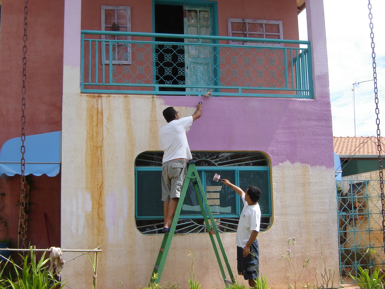 Arte Sã - Arteira e Artesã: Re...pintando nossa casa.....