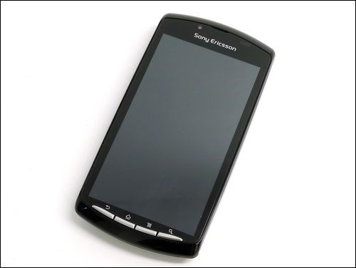 BuitreBlog: XPERIA PLAY (R800) RESEÑA: Un gadget con dos amos a servir.