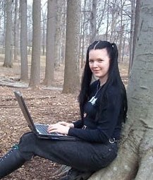 ILHAM SISPECTER: 5 perempuan hacker