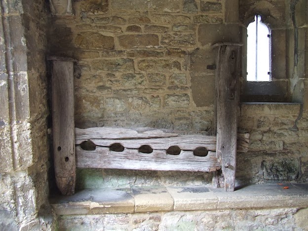 English Buildings: Dinton, Buckinghamshire