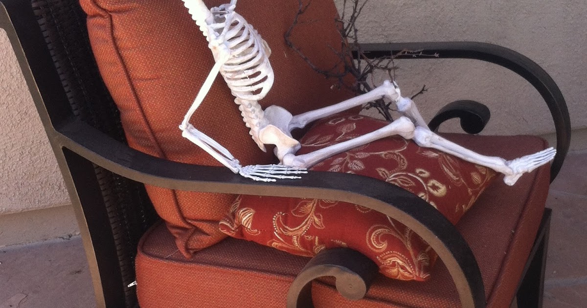 Tucson Daily Photo ~: Skeleton Diva