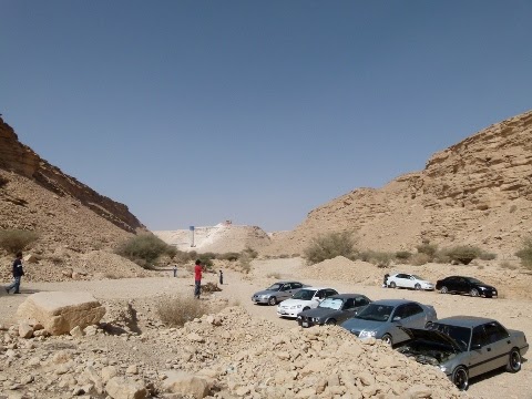 the viewing deck: Hidden Valley of Riyadh Province