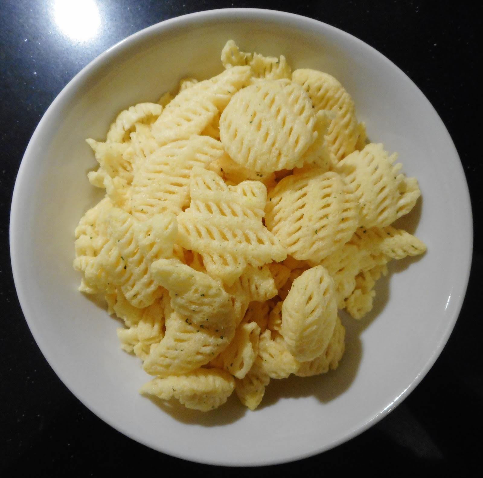 Cheeseburger Crisps & Other Stories: Tesco Sour Cream & Chive Snack Mix