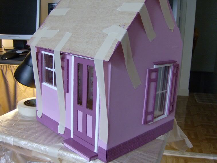 More Minis Dollhouses: The Primrose Dollhouse Day 2
