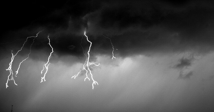 Discovered a strange phenomenon associated with the occurrence of ...