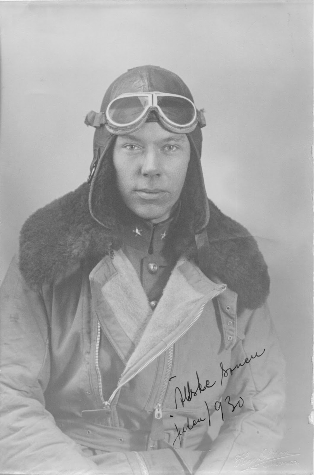 A boy's journey: The blacklisted fighter pilot Sten, my uncle