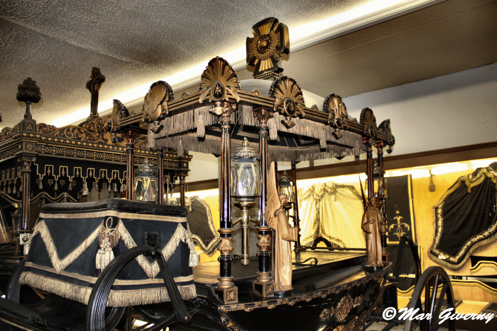 loveisspeed.......: Funeral cars ......