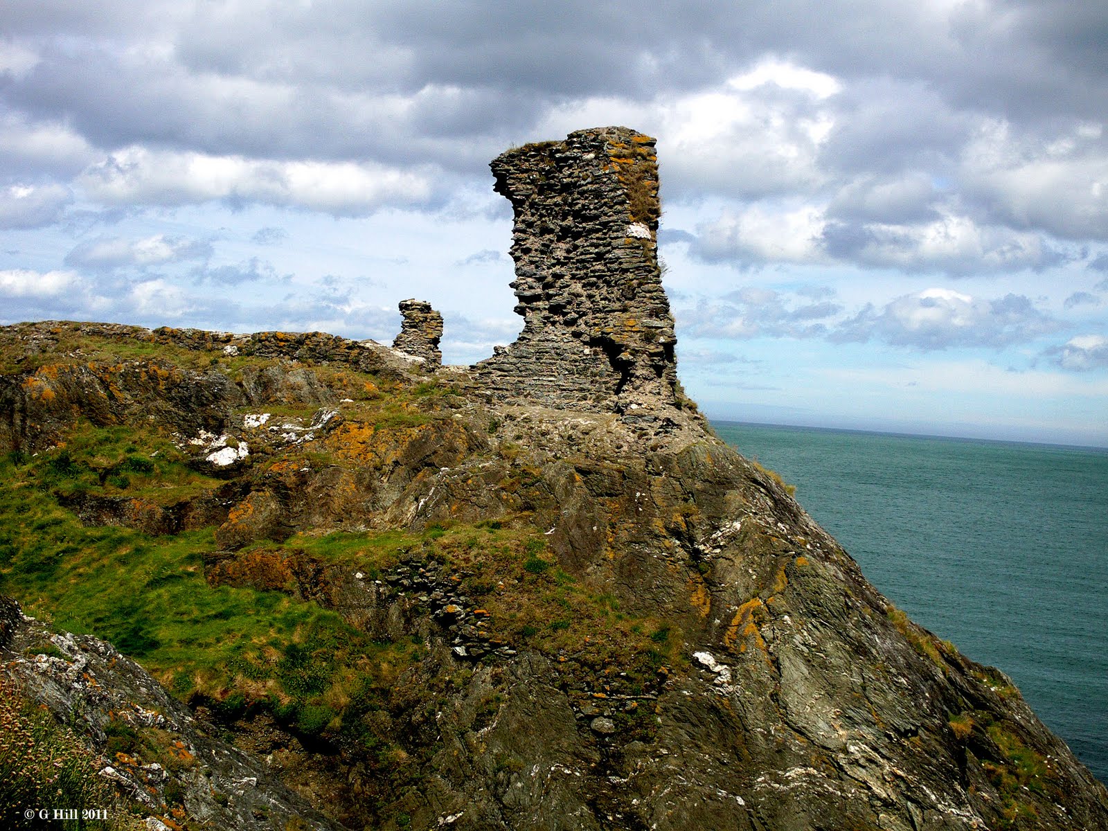 Ireland In Ruins: Black Castle Co Wicklow