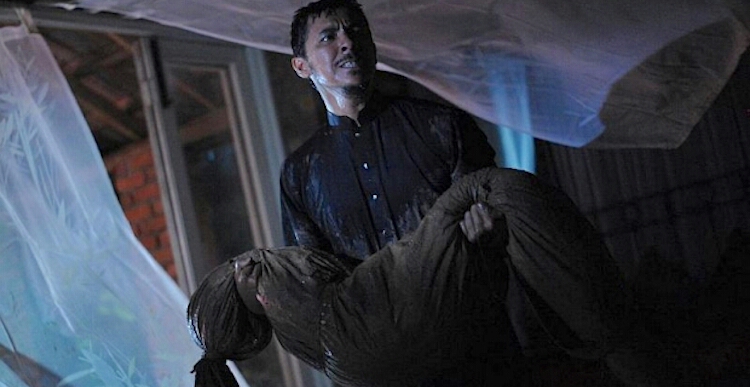 mrs secretary: Review filem Munafik