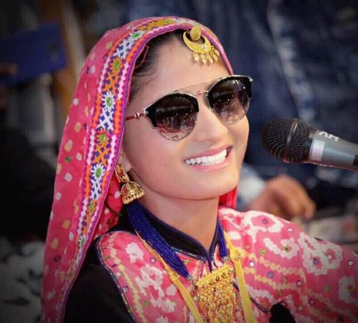 DJ Super Hit Gujarati Song Free Download Latest Mp3 Geet Live Garaba ...