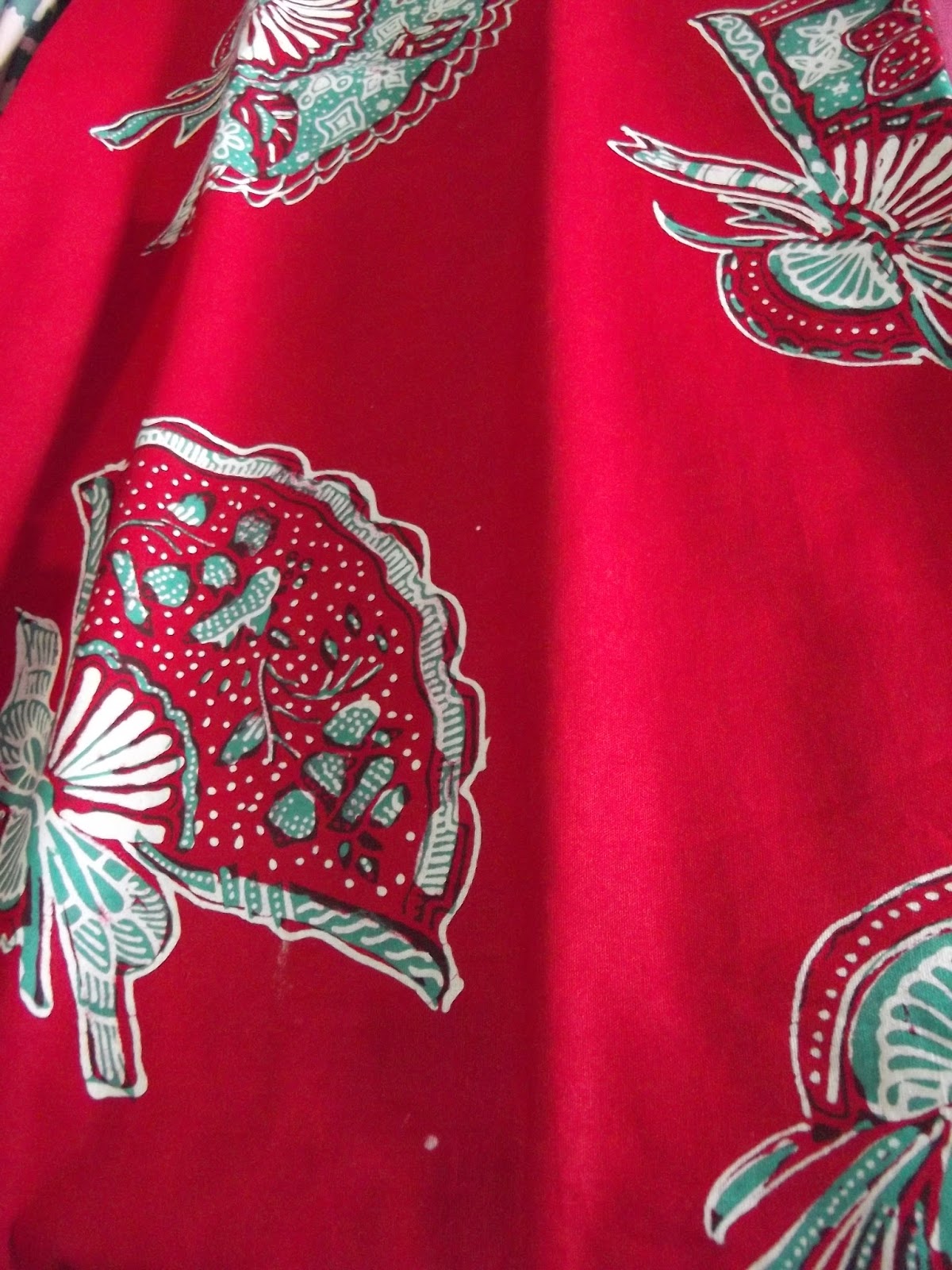 Kharisma The Collection: Kain/Bahan Batik Garutan Semi Tulis