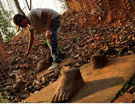 Portable Antiquity Collecting and Heritage Issues: Cambodia's Trunkless ...