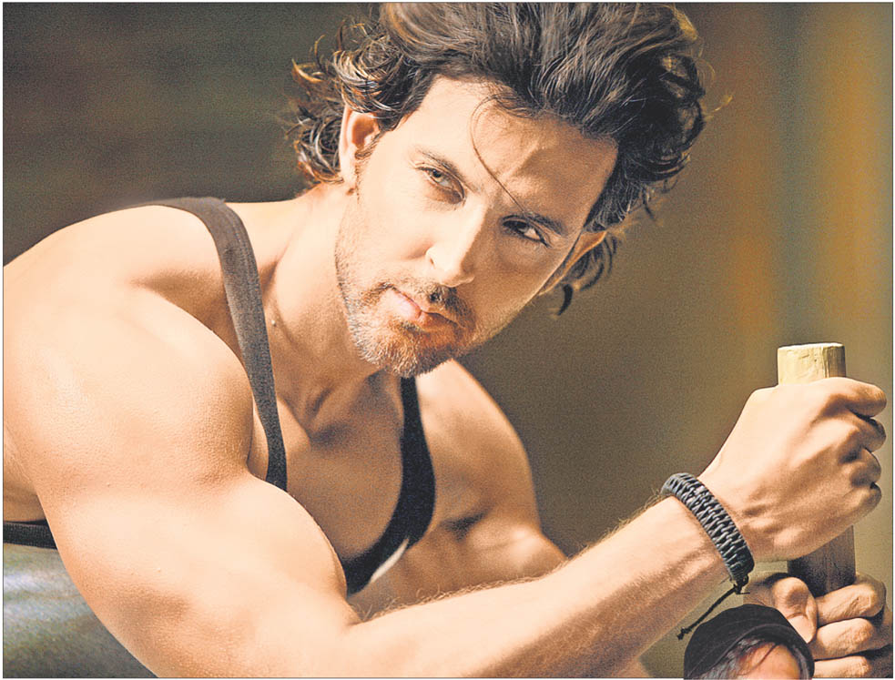 Shirtless Bollywood Men Hrithik Roshan
