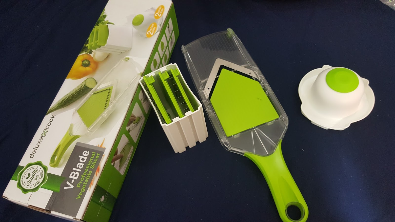 My Product Reviews: Deluxe Cook V-Blade Mandoline Slicer Professional