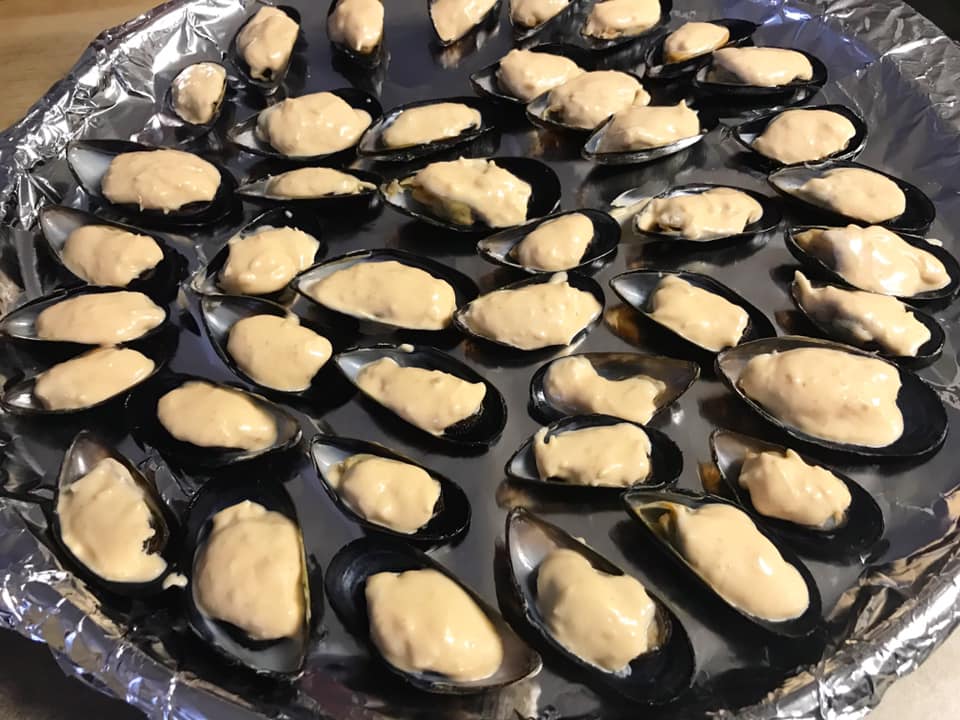 Baked Tahong (Baked Mussels)