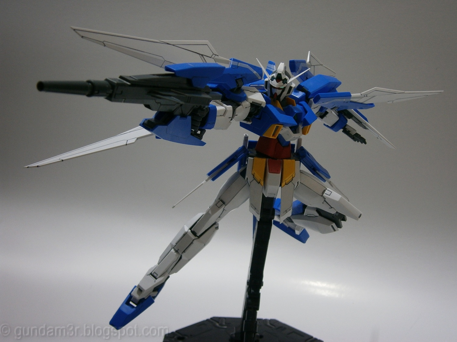 Gundam AGE-2 Normal MG Review Part 3