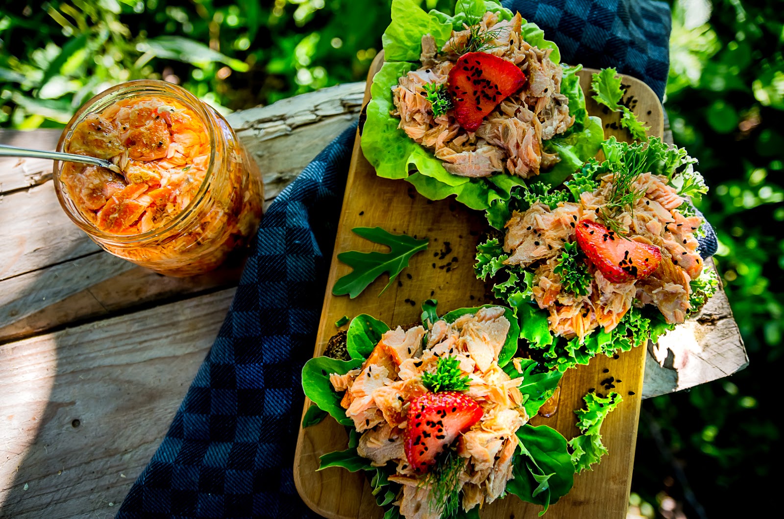 TOIT & PILT: Suitsukala purki ja võileivale