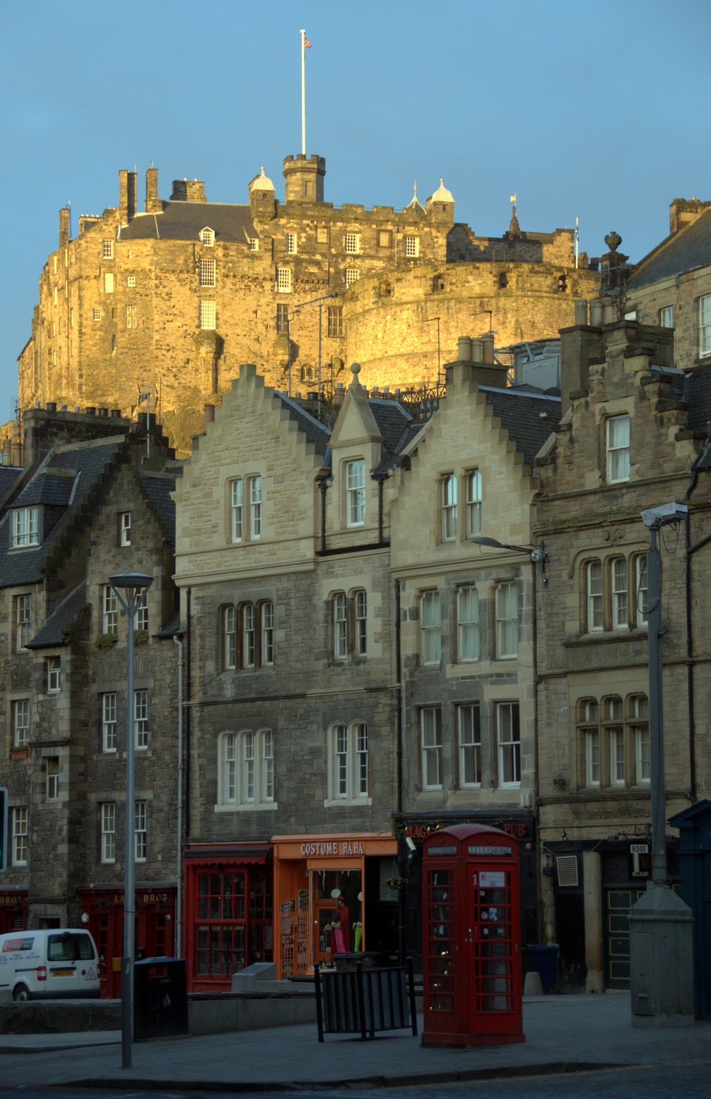 Finding Hawkins: A Yank Lost Abroad: Edinburgh - Grey Stone, Grey ...